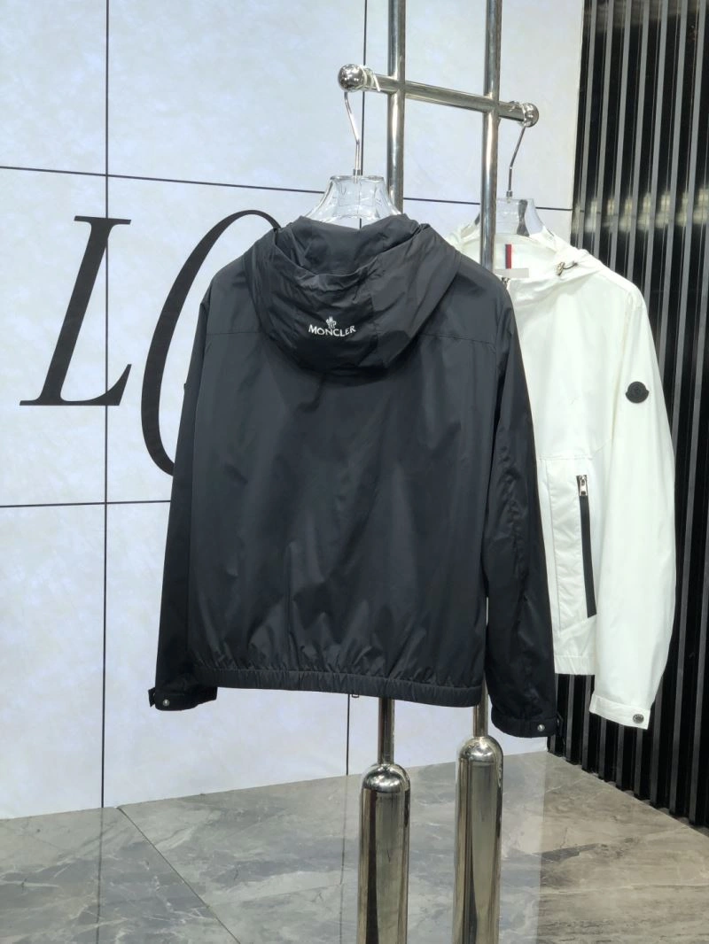 Precise copy Moncler Outwear