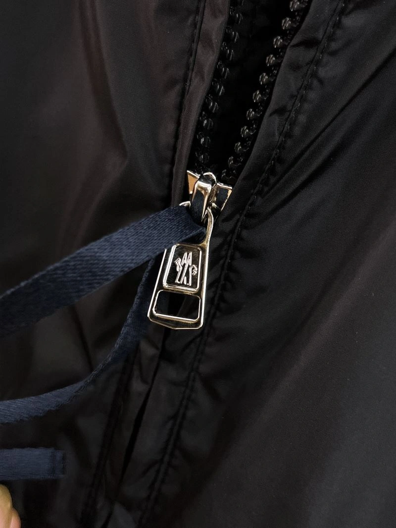 Top match Moncler Outwear