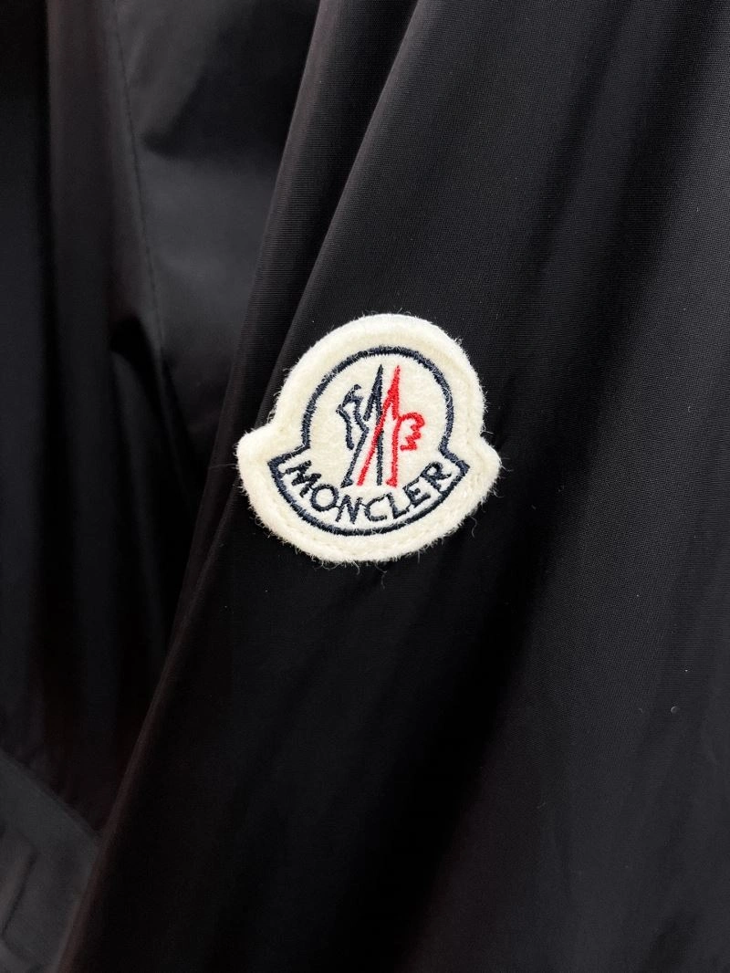 Top match Moncler Outwear