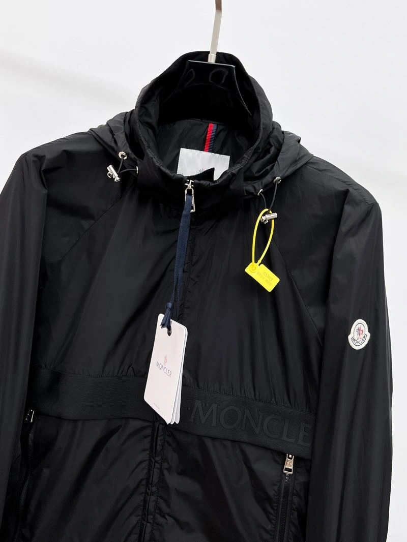 Top match Moncler Outwear