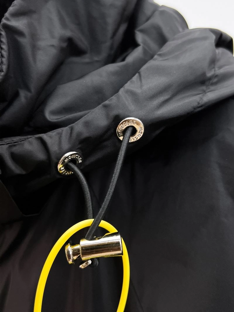 Top match Moncler Outwear