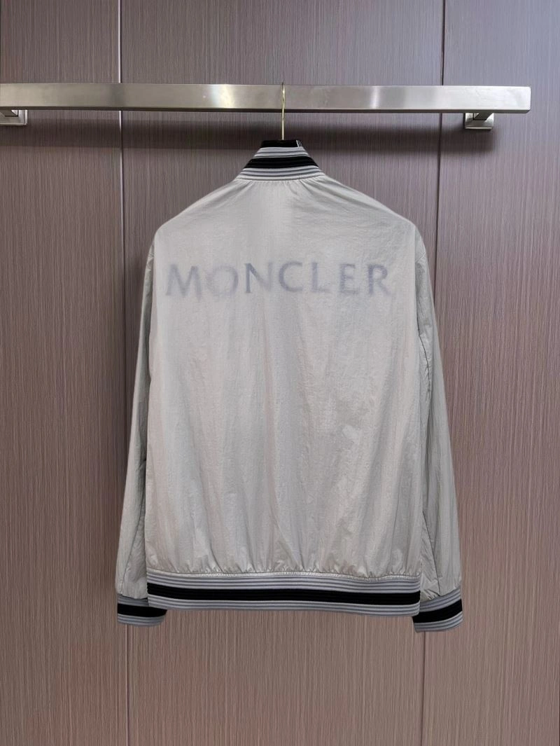 Low-cost Moncler Outwear
