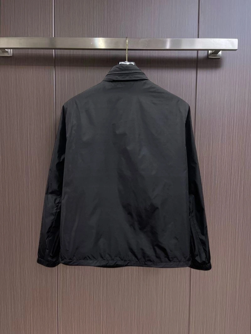 Low-cost Moncler Outwear