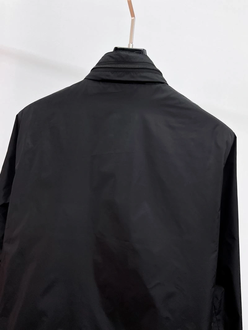 Low-cost Moncler Outwear