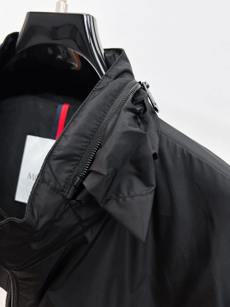 Low-cost Moncler Outwear