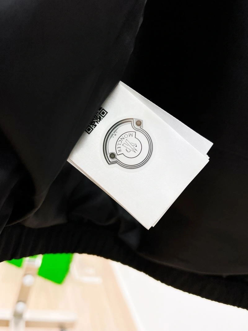 Top mirror Moncler Outwear