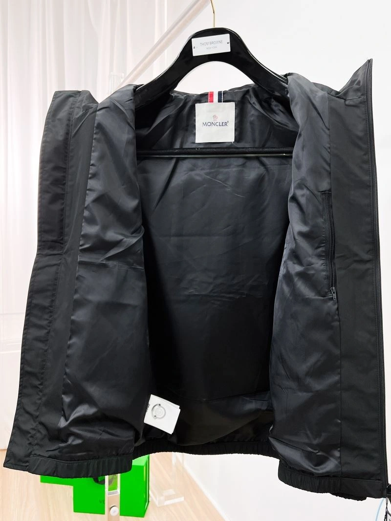 Top mirror Moncler Outwear
