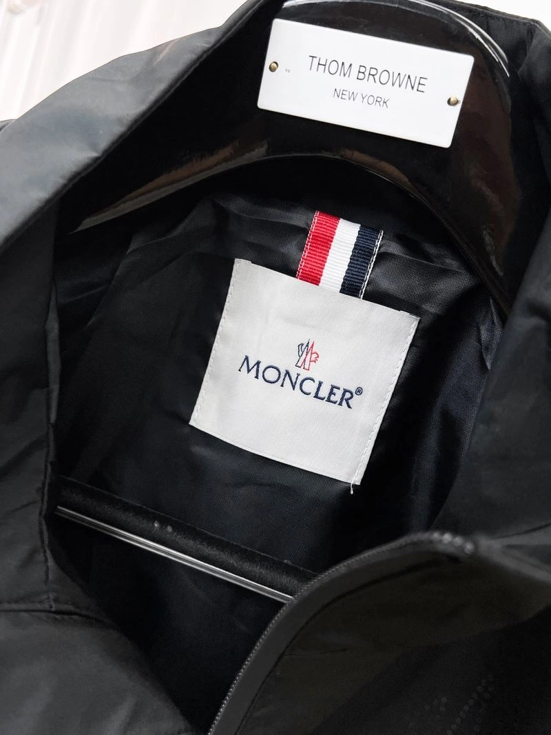 Top mirror Moncler Outwear