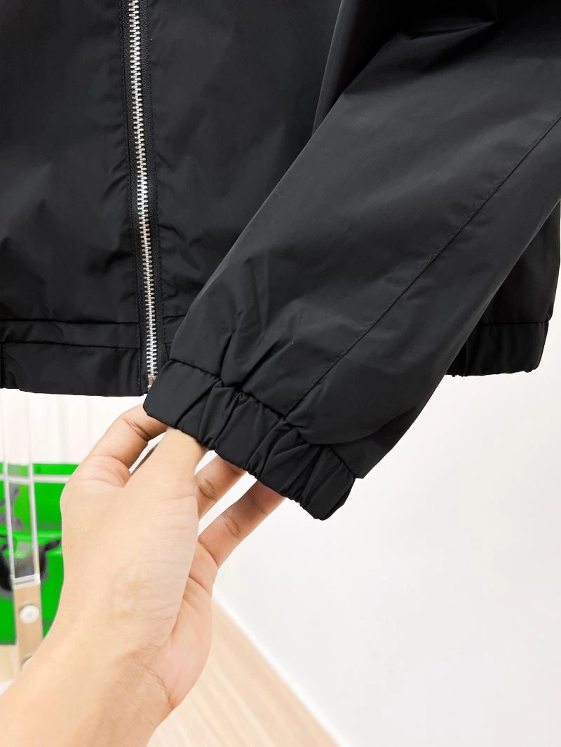 Bargain Moncler Outwear