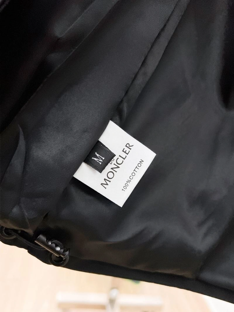 Precise copy Moncler Outwear