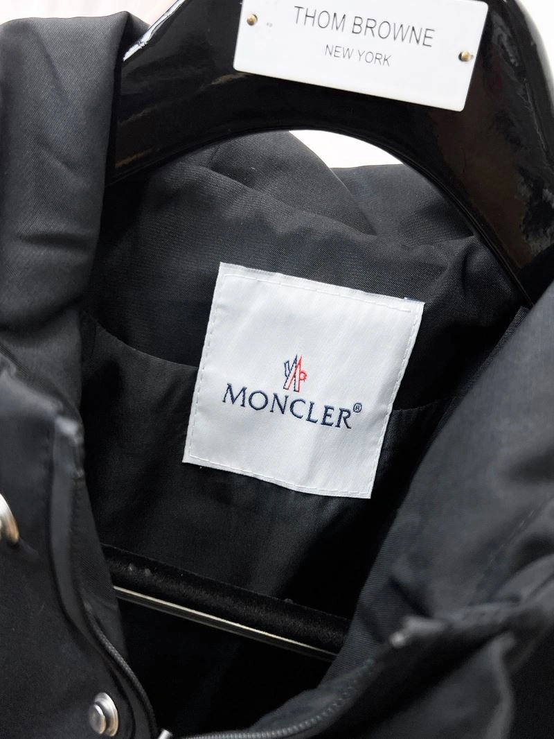 Top mirror Moncler Outwear