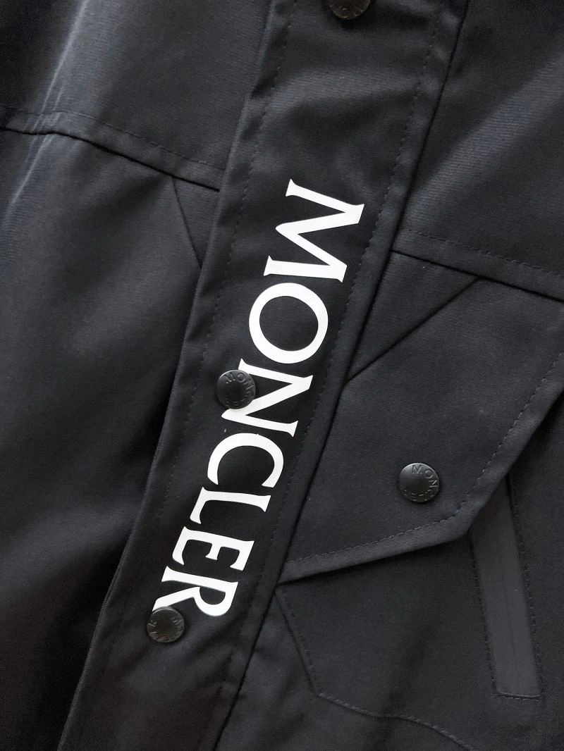 Top mirror Moncler Outwear