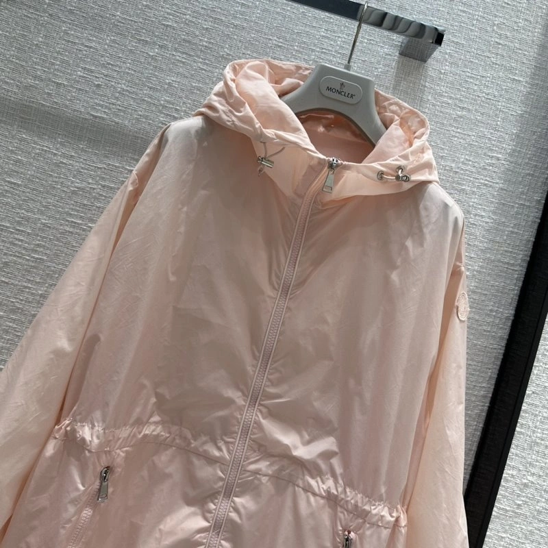 Inexpensive Moncler Outwear