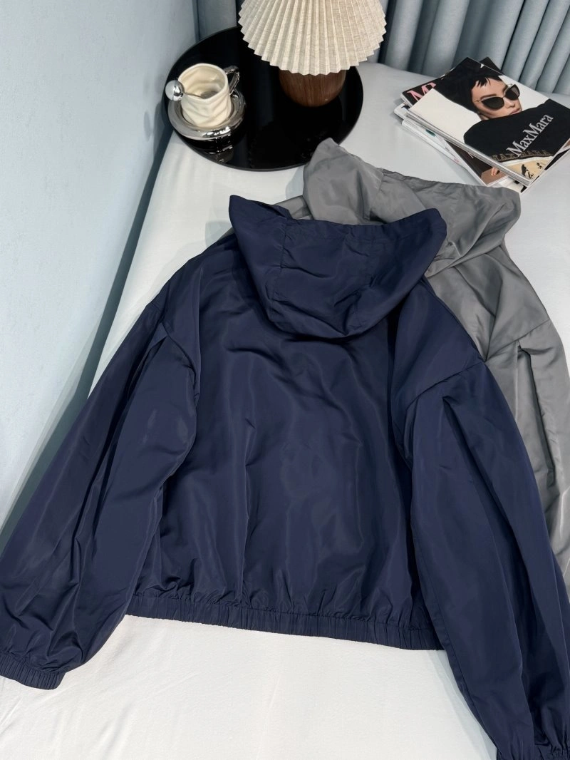 Top match Moncler Outwear