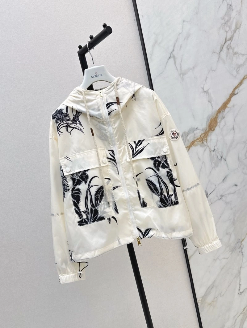 Precise copy Moncler Outwear