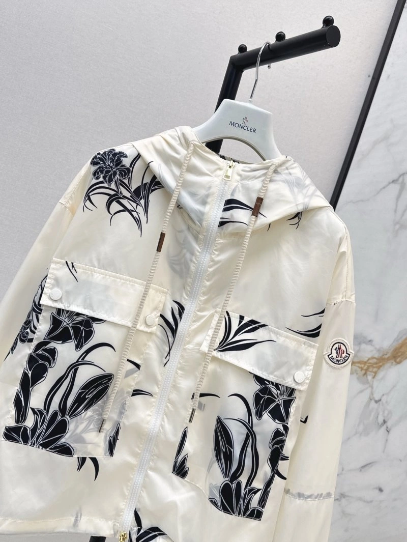Precise copy Moncler Outwear