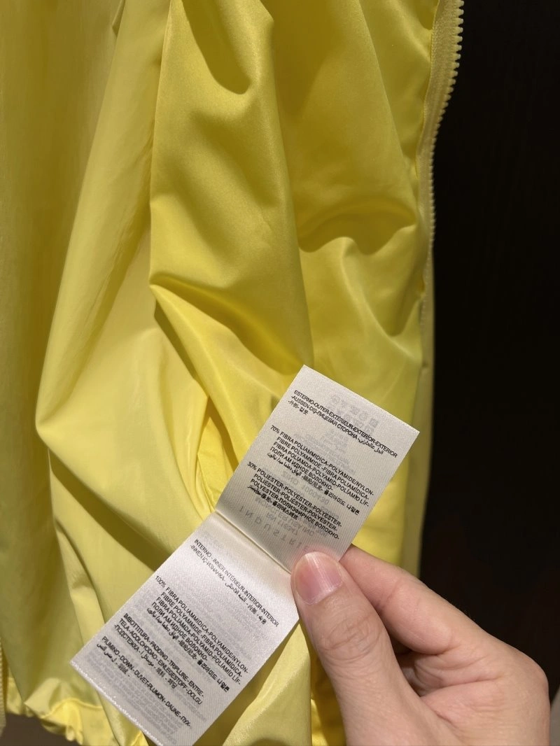 Low-cost Moncler Outwear
