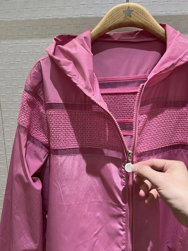 Accurate model Moncler Outwear