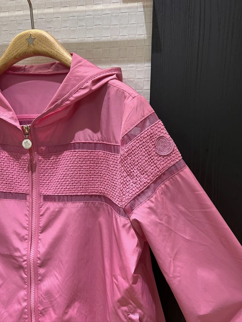 Accurate model Moncler Outwear