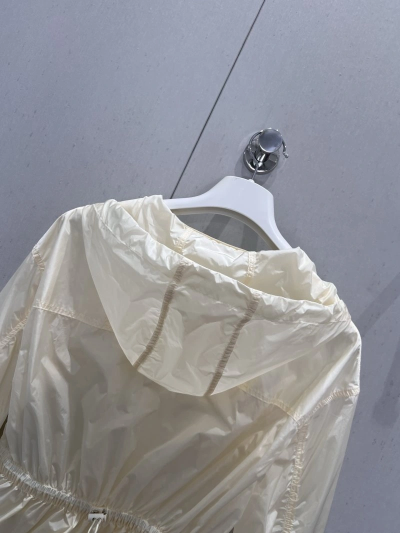 Accurate model Moncler Outwear