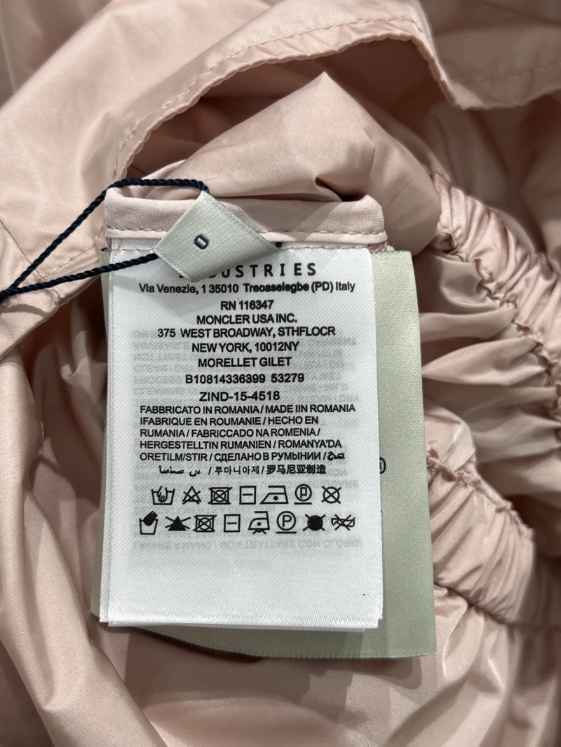 Low-cost Moncler Outwear