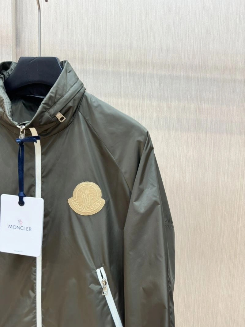 Low-cost Moncler Outwear