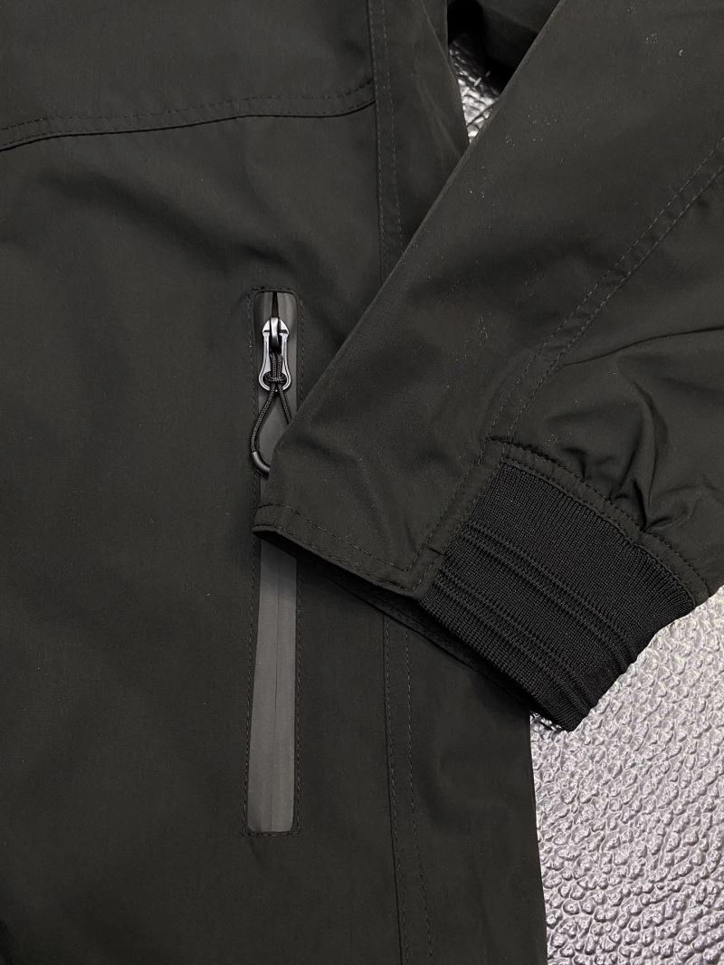 Bargain Moncler Outwear