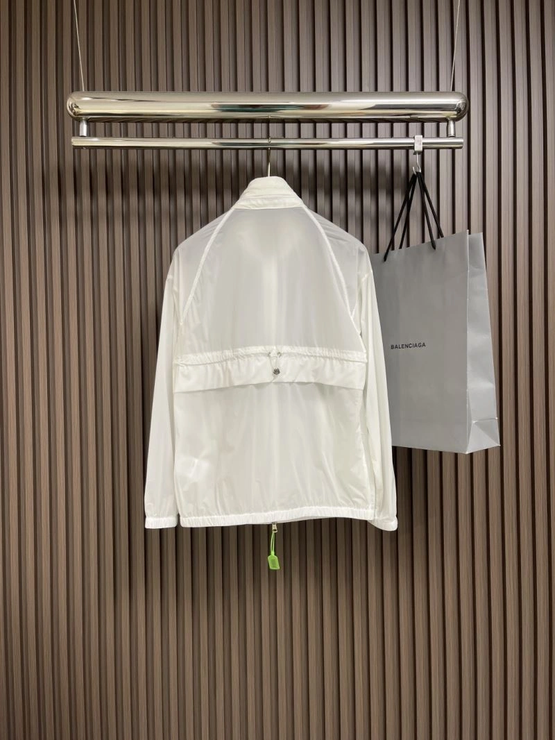 Reasonably priced Moncler Outwear