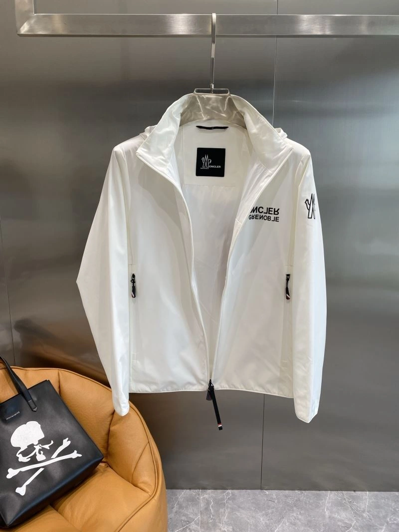 Precise copy Moncler Outwear