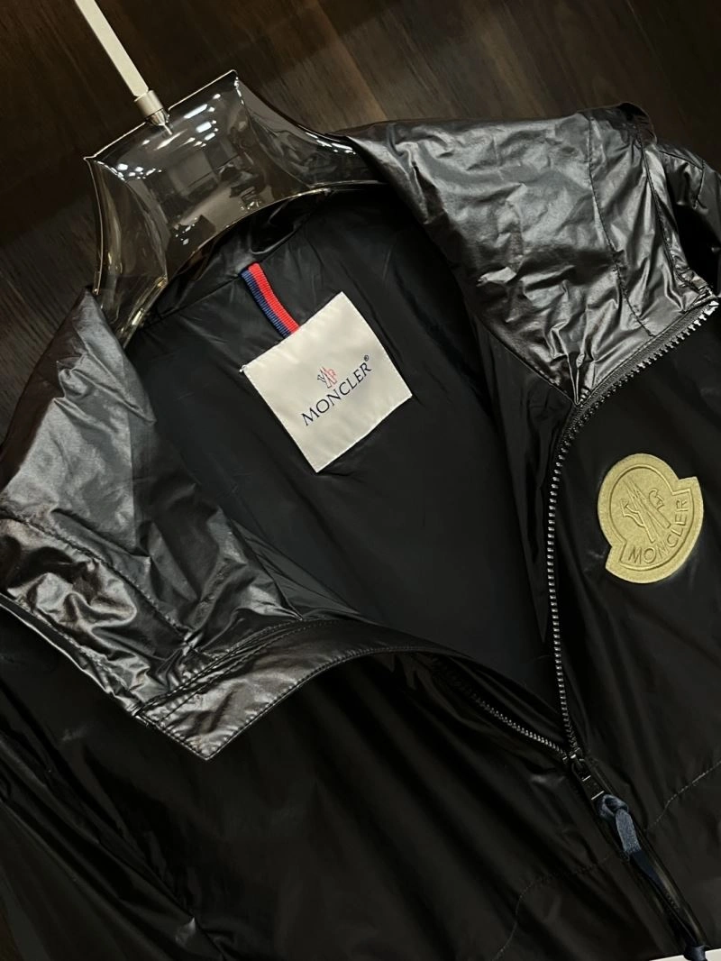 Precise copy Moncler Outwear