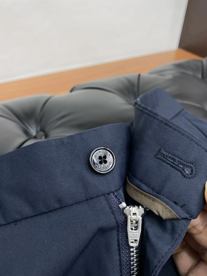 Top match Moncler Outwear