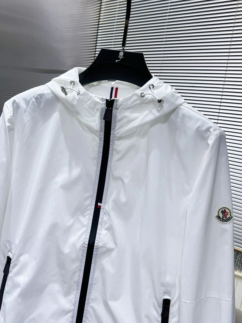 Inexpensive Moncler Outwear