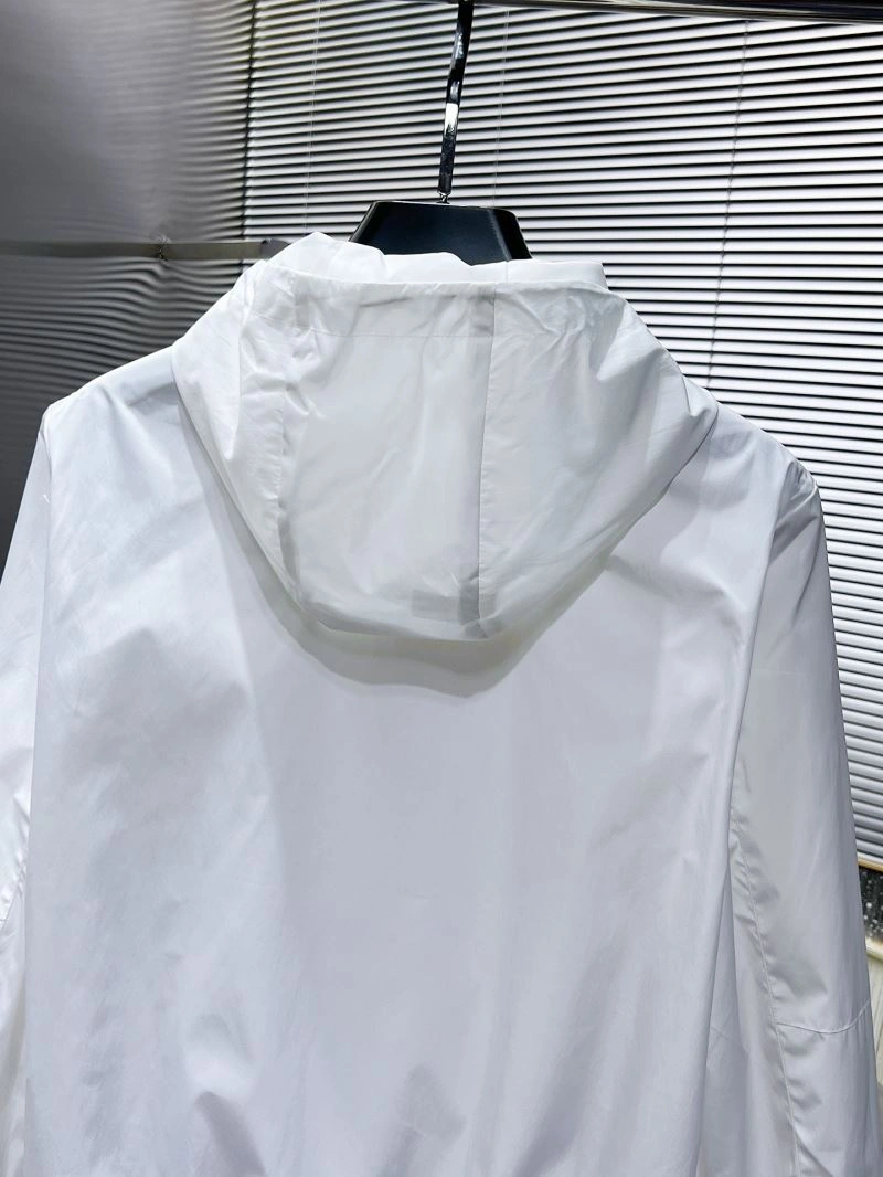 Inexpensive Moncler Outwear