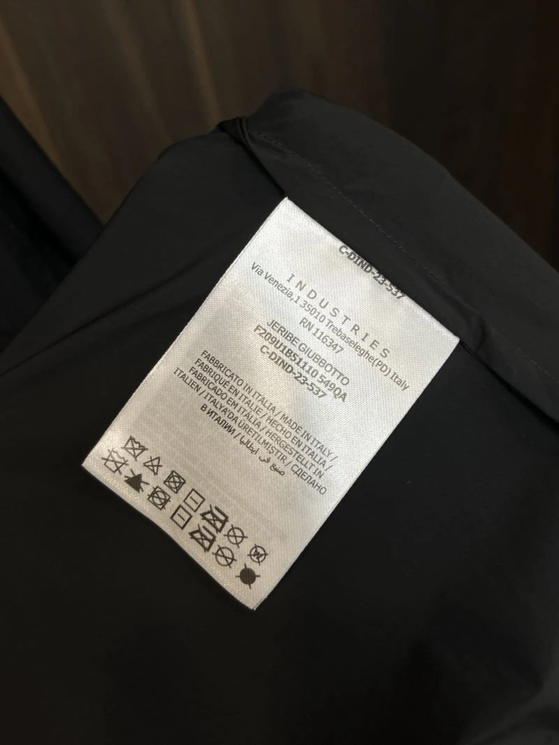 Reasonably priced Moncler Outwear