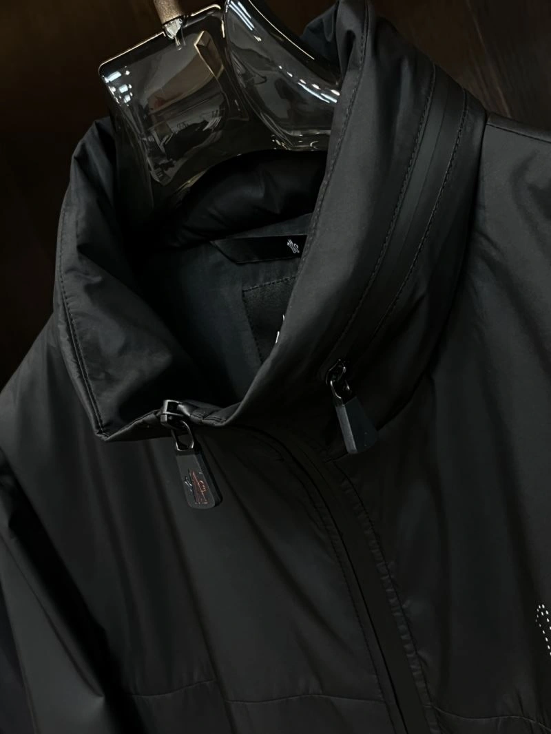Low-cost Moncler Outwear