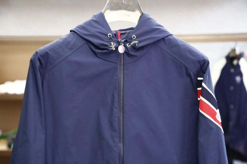 Top match Moncler Outwear