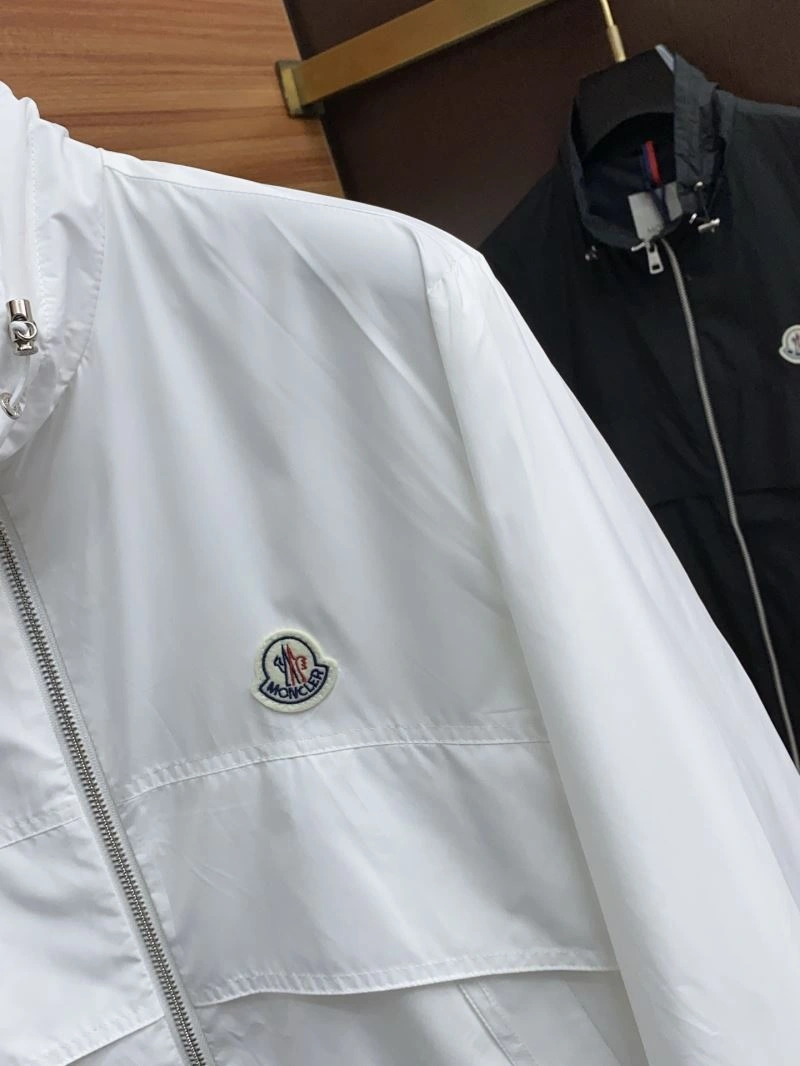 Legit Moncler Outwear