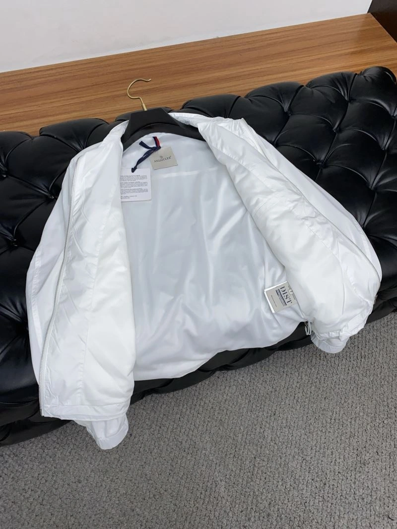 Legit Moncler Outwear
