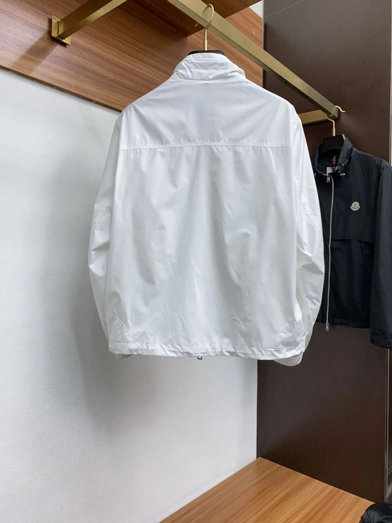 Legit Moncler Outwear