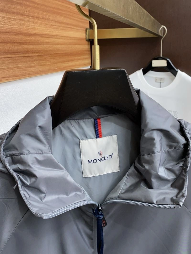 Legit Moncler Outwear