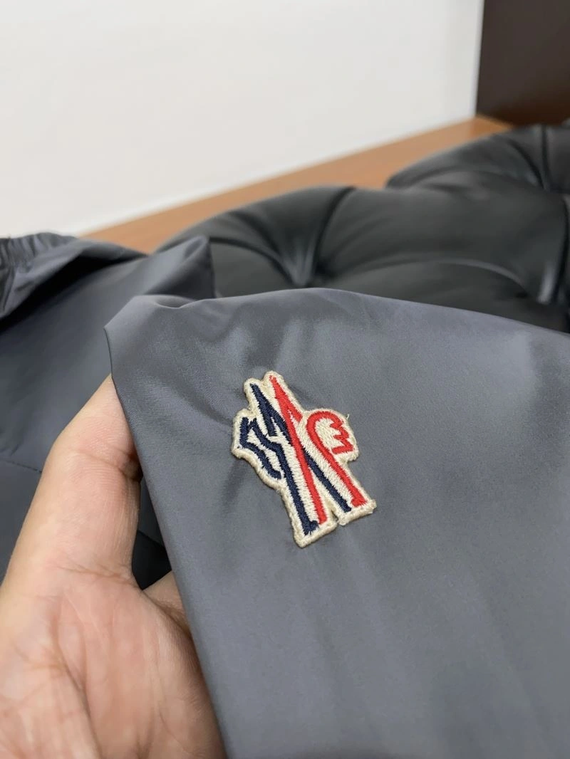 Legit Moncler Outwear