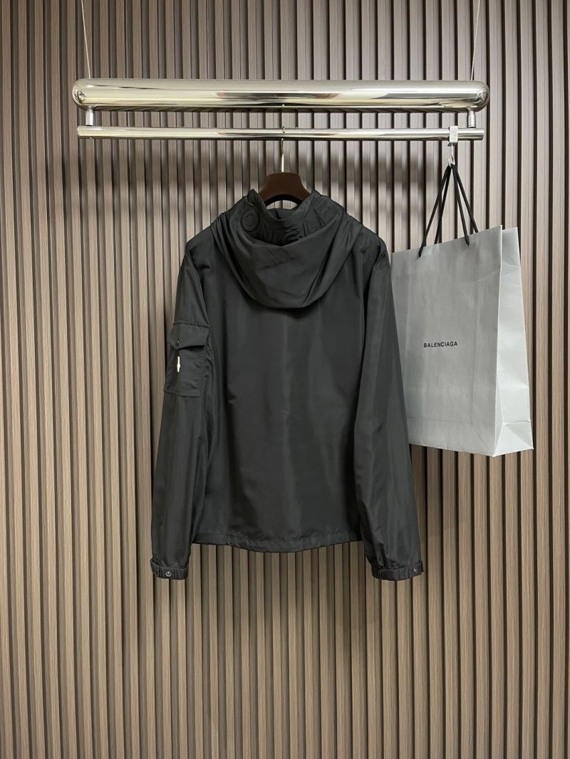Top match Moncler Outwear