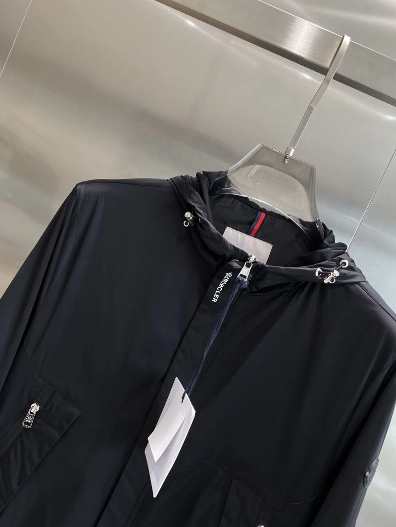 High fidelity Moncler Outwear