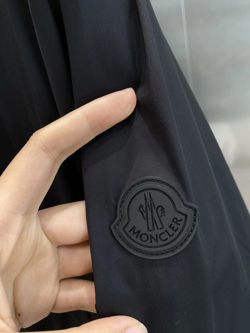 High fidelity Moncler Outwear