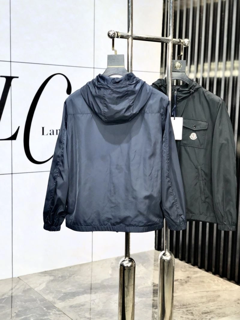 Discounted Moncler Outwear