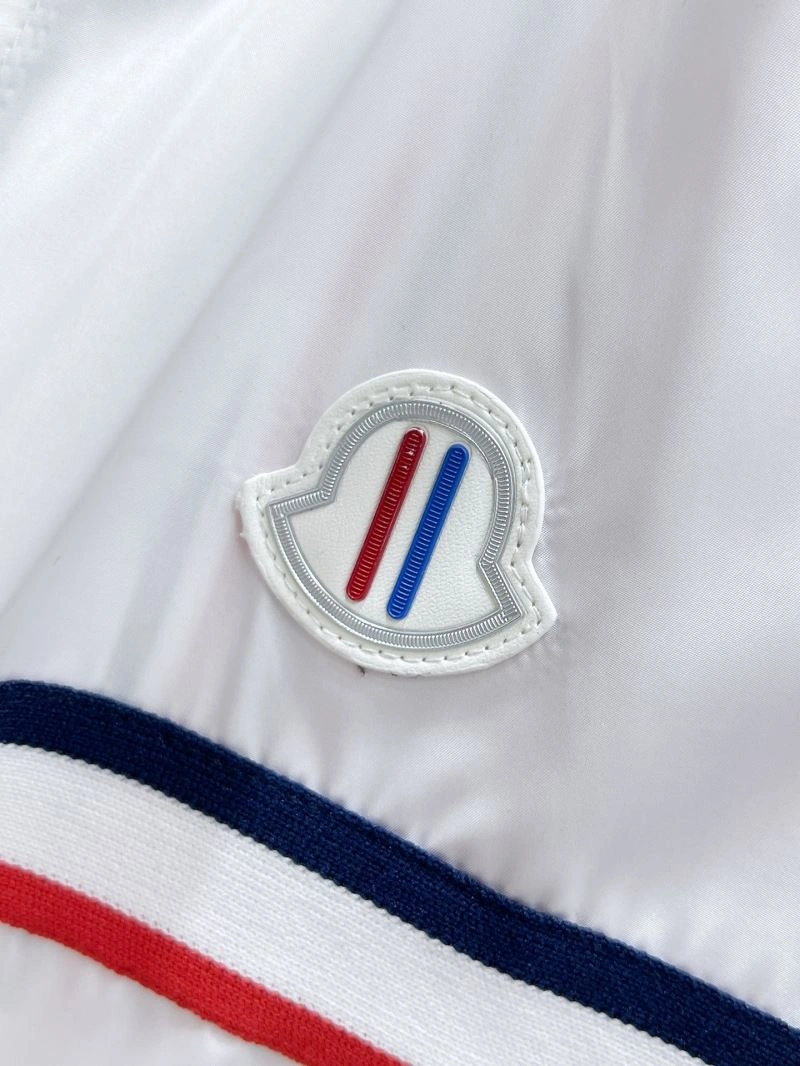 Official Moncler Outwear
