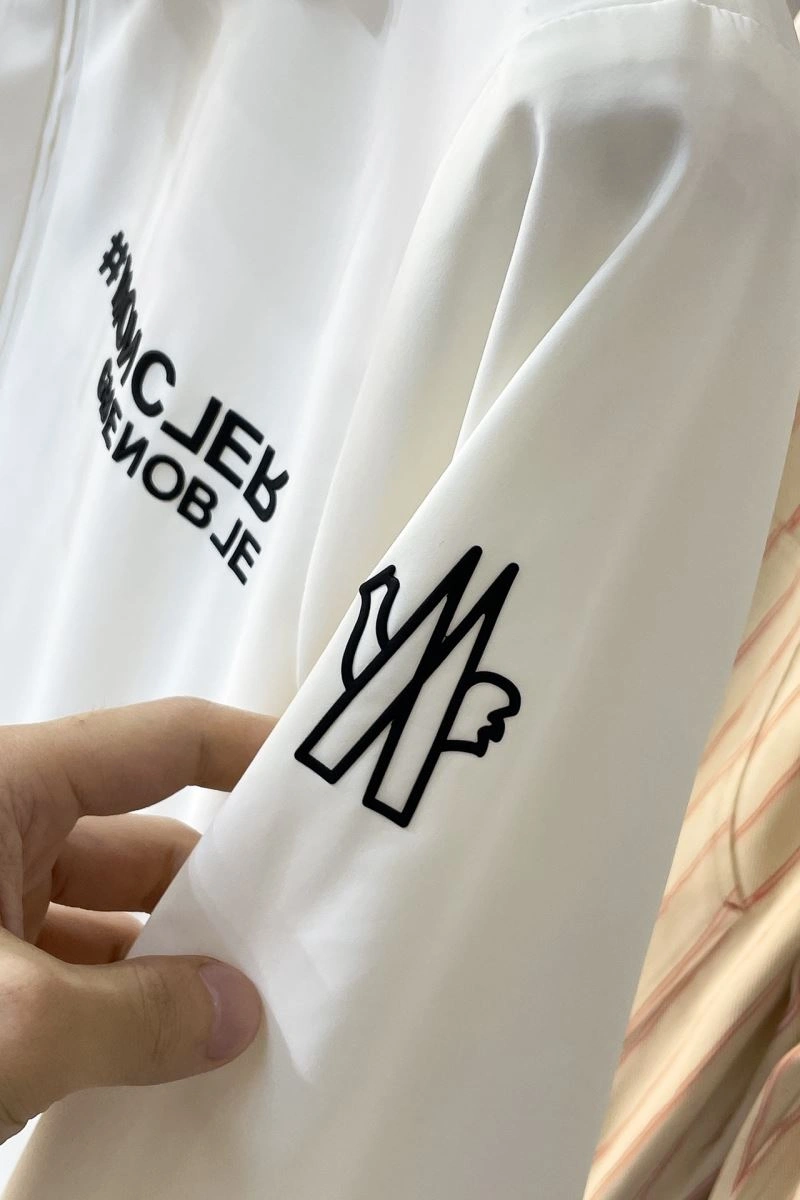 Bargain Moncler Outwear