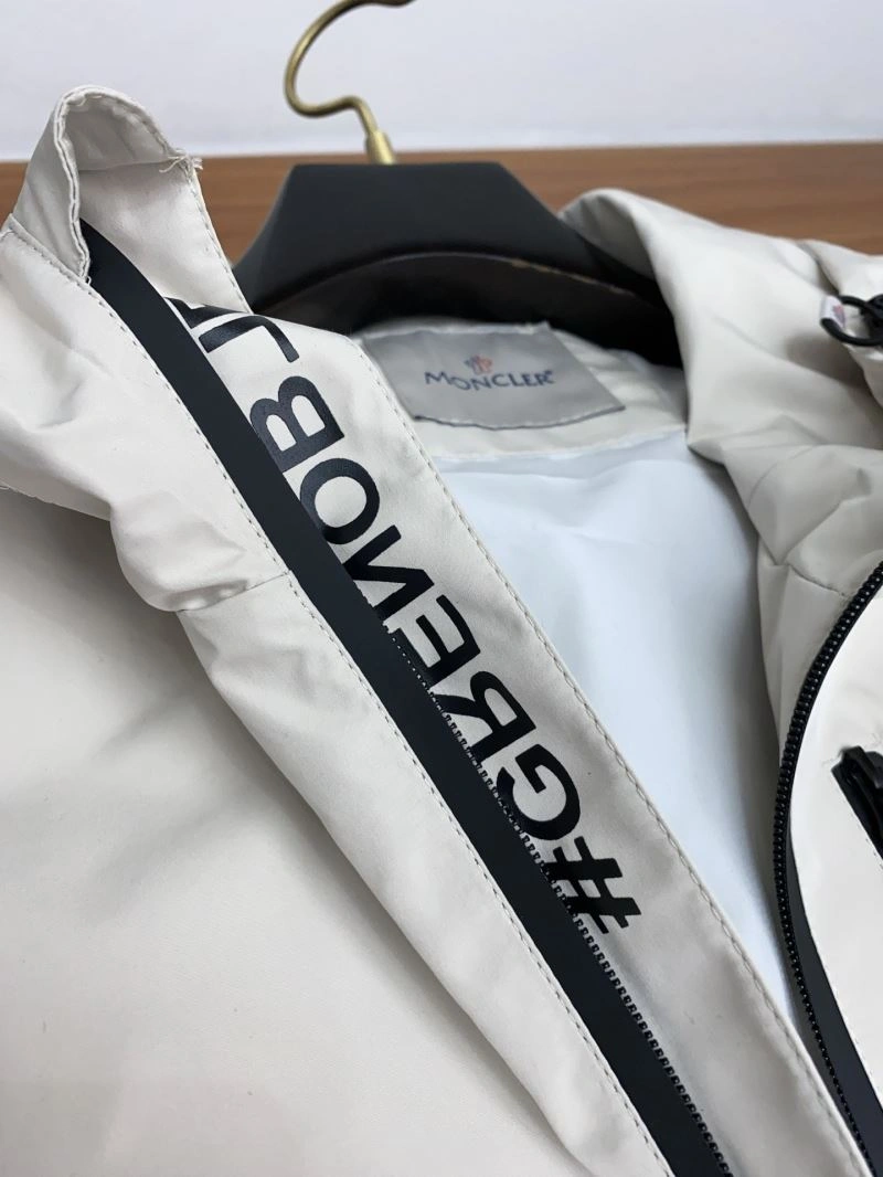 Economical Moncler Outwear