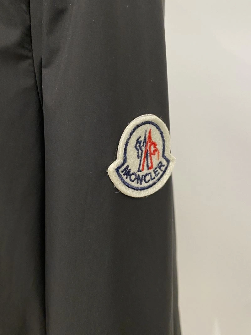 Top match Moncler Outwear