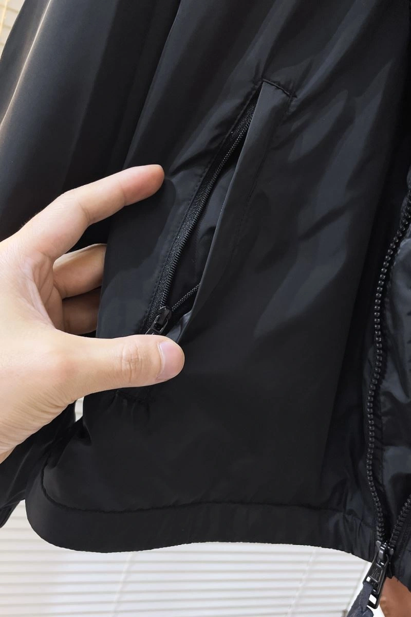 Bargain Moncler Outwear
